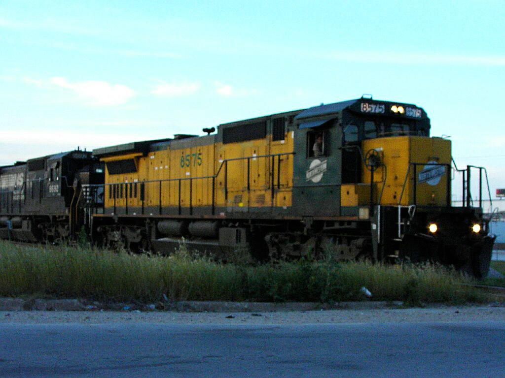 CNW 8575